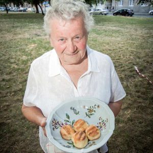 Community-Based Reinvention of Teleki Square « Landezine International ...