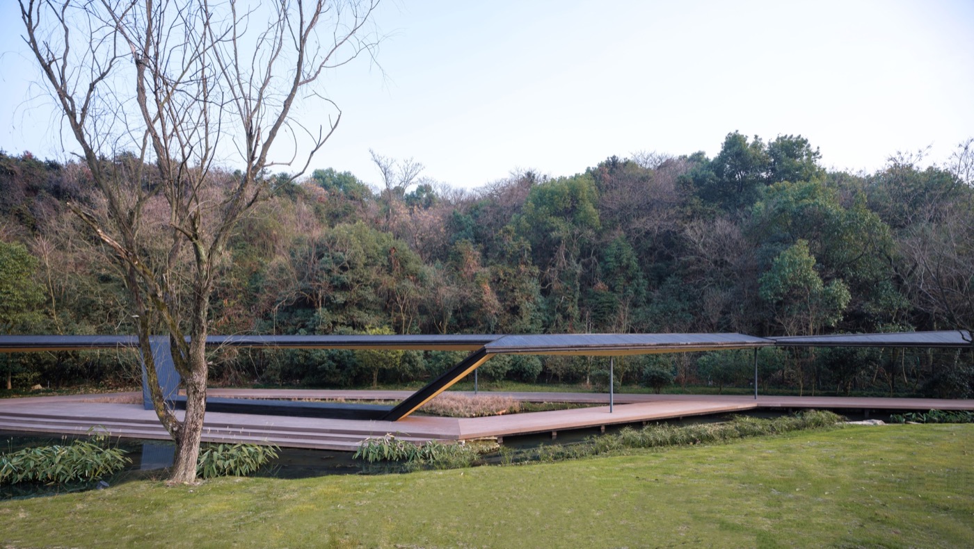 Floating Cornice on the Brook « Landezine International Landscape Award ...