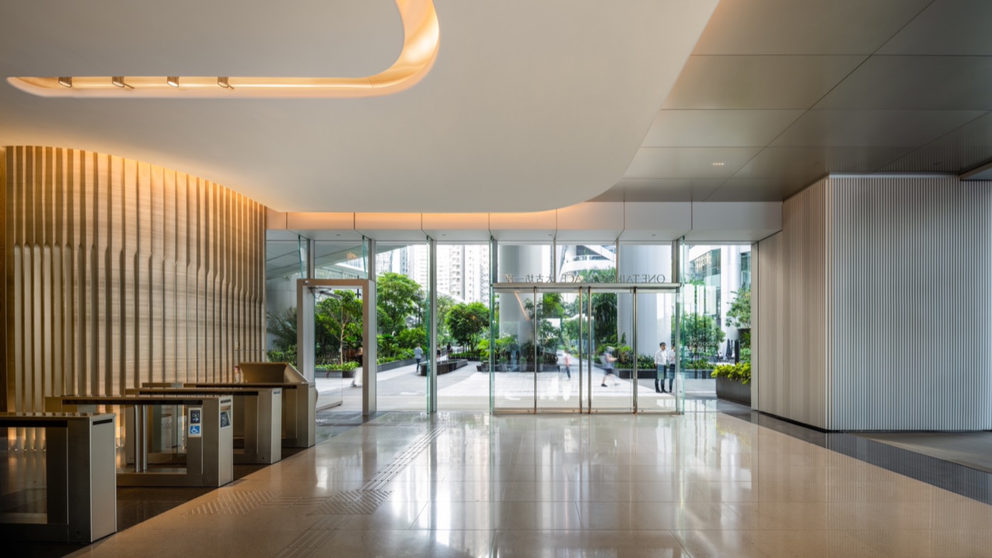 Taikoo Place by King Charles Street Quad by Gustafson Porter + Bowman ...