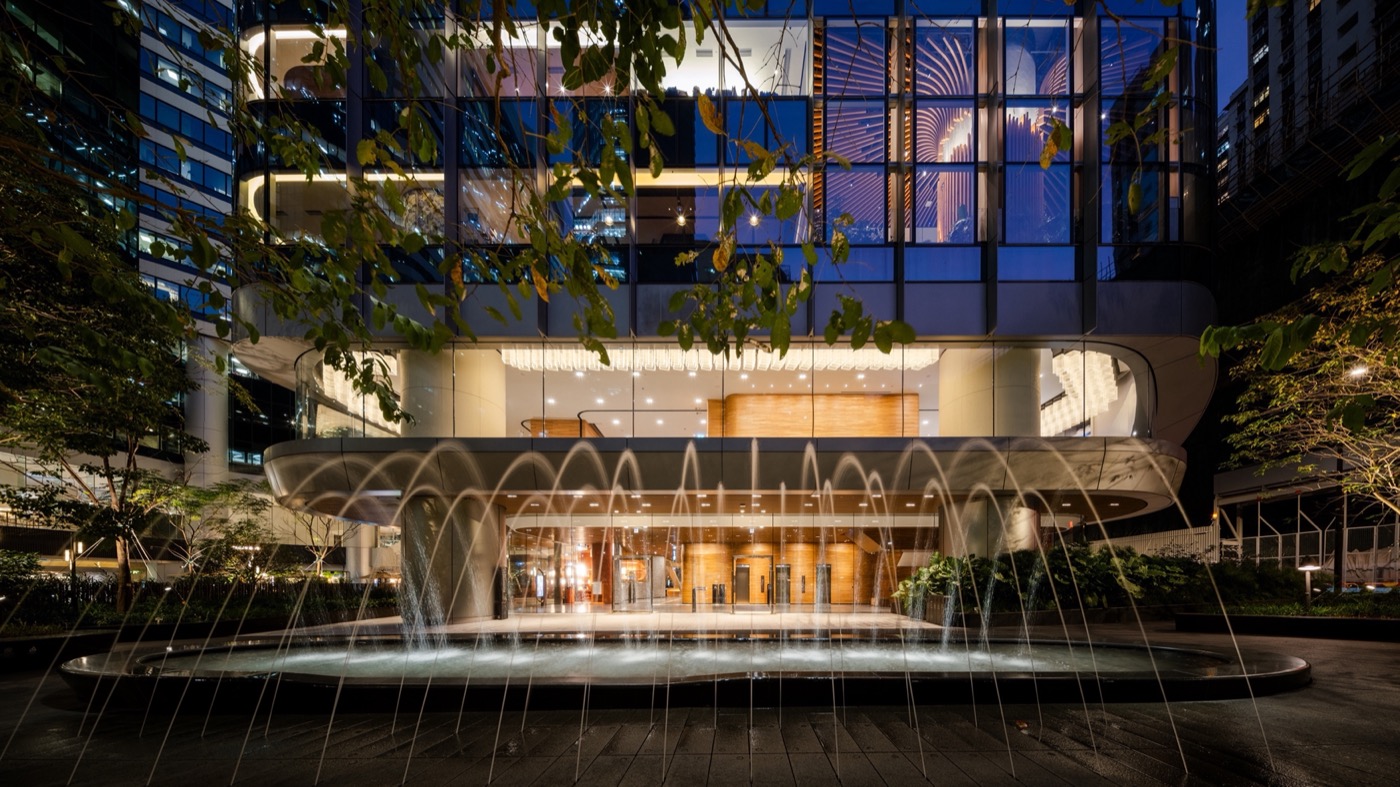 Taikoo Place by King Charles Street Quad by Gustafson Porter + Bowman ...